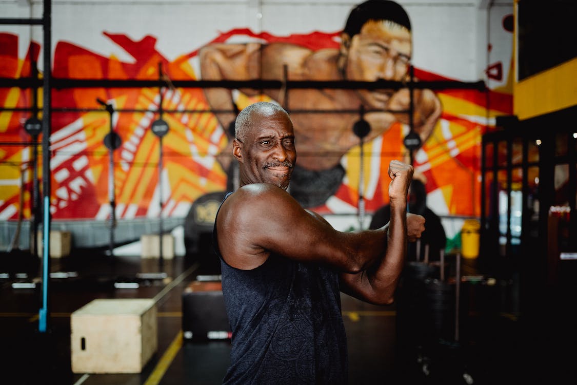 Swimmer’s Shoulder Stretching: 6 Essential Swimmer’s Shoulder ...